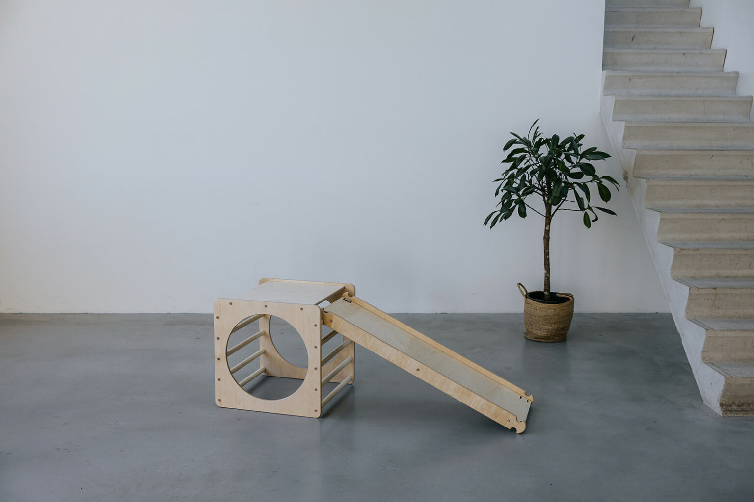 Dit mooie klimrek in kubusvorm shop je bij Jindl! Gratis verzending.